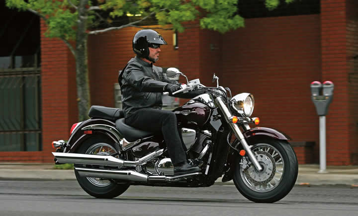 Suzuki Boulevard C50T Review - YouMotorcycle